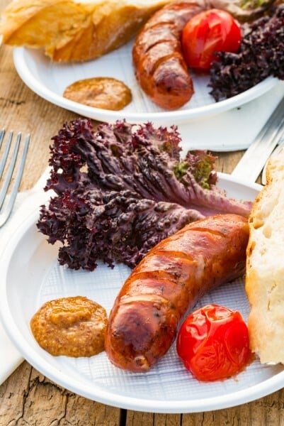 Sun-Dried Tomato & Basil Bratwurst - 3 Packages - Hermann Wurst Haus